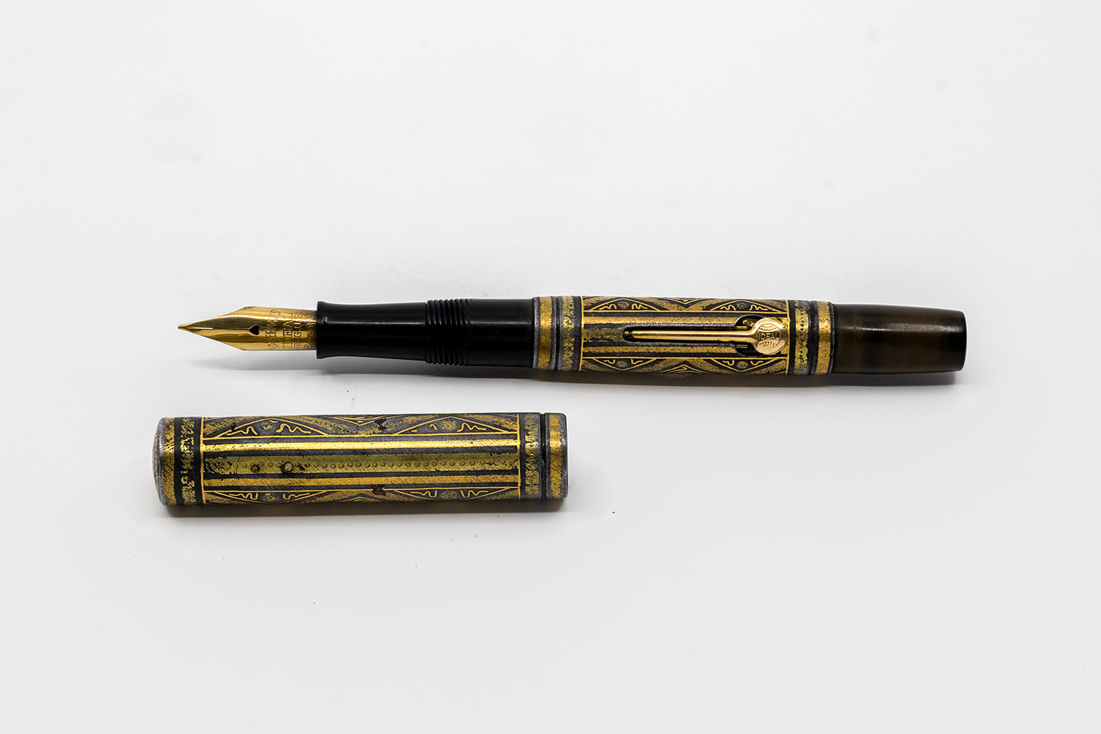 Waterman Ideal Toledo Overlay Fountain Pen – North American Pen ...